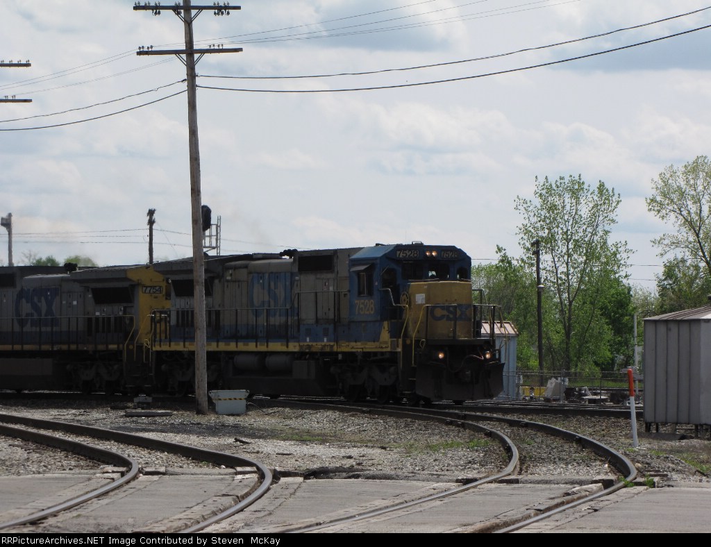 CSX 7528